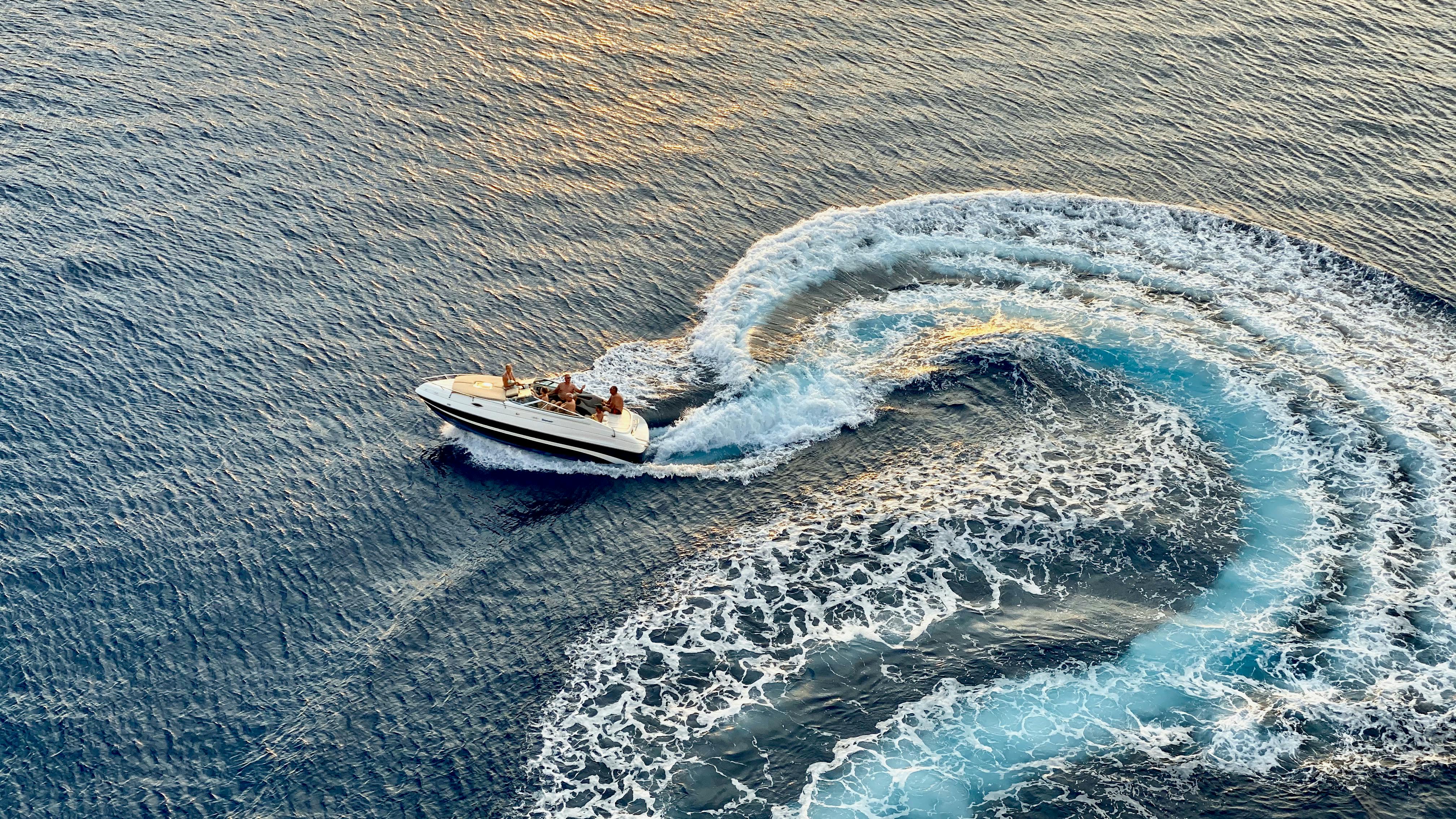 Lake of the Ozarks Boat Rentals | The Best Boat Rates Osage Beach